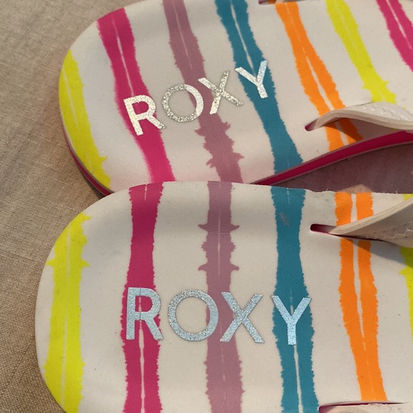 Roxy | Shoes | New Roxy Rainbow Striped Sandals | Poshmark